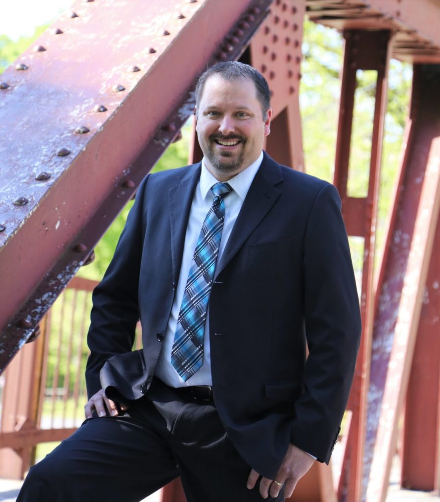 Agents Archive - Roger Fairbourn Real Estate